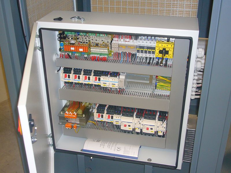 Electrical engineering | A.T. Koeltechniek